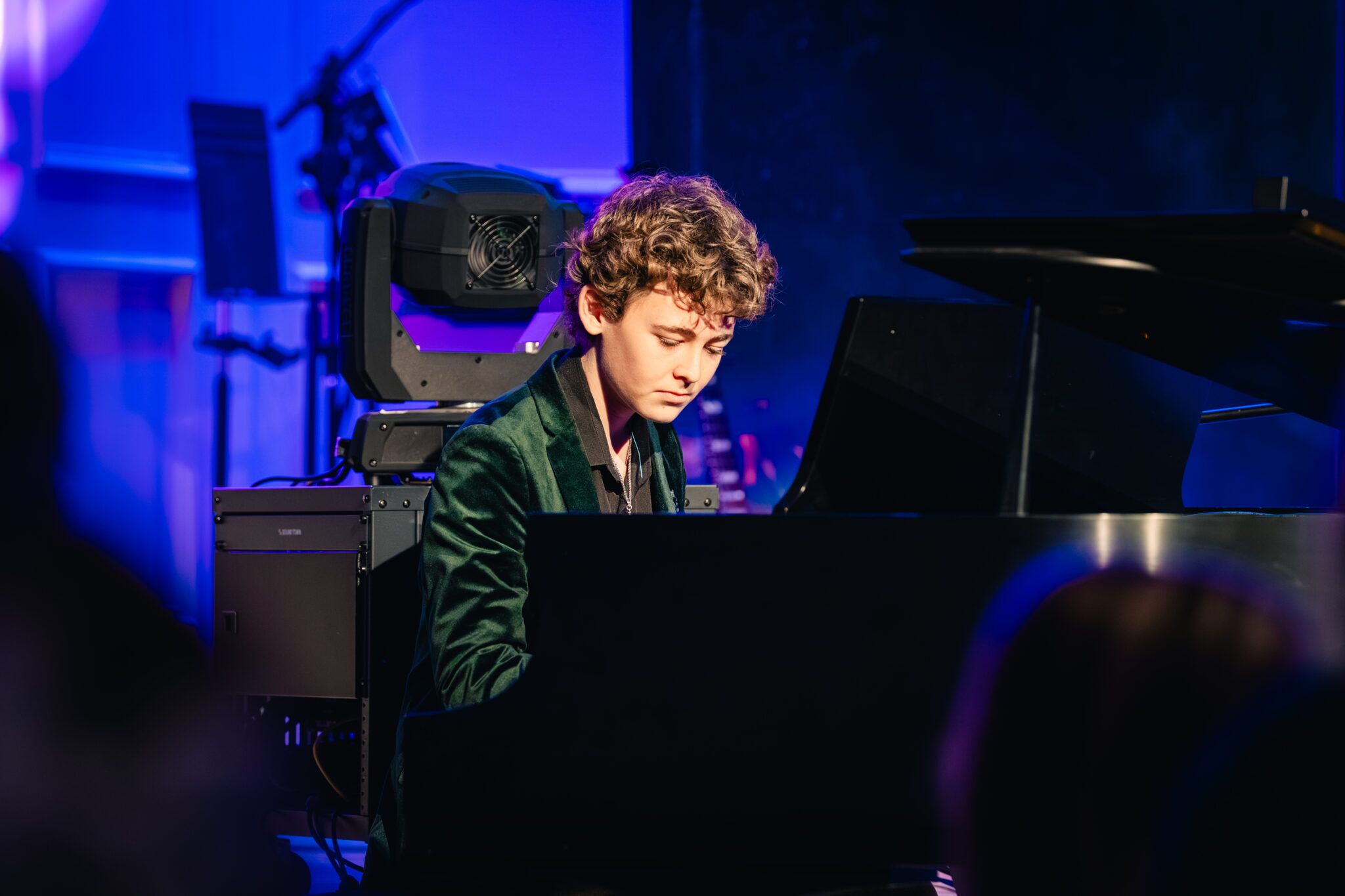 How Music Lessons Improve Focus and Intelligence